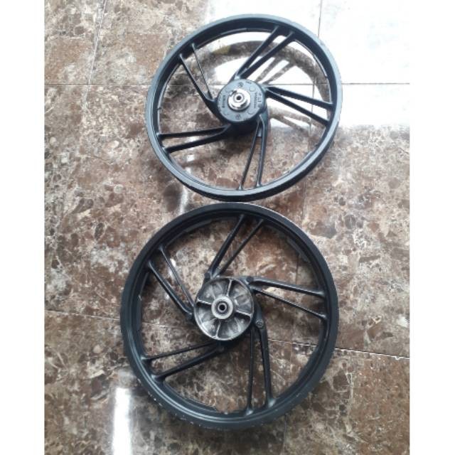 Jual Velg racing honda blade pnp revo absolute revo fi original copotan ...
