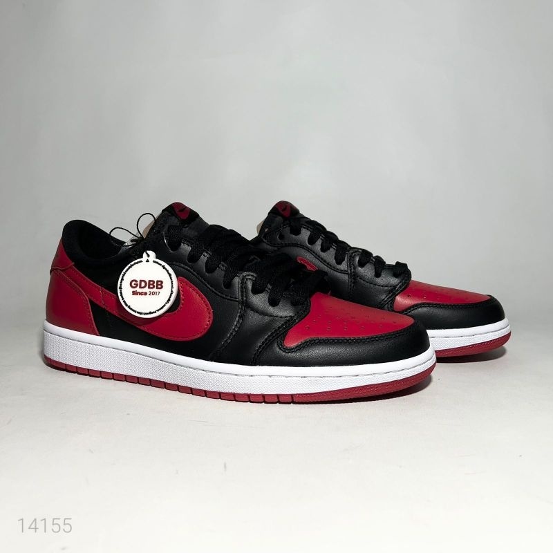 Jual Sepatu Sneakers Air Jordan 1 Retro Low OG Bred Banned Bred Black ...