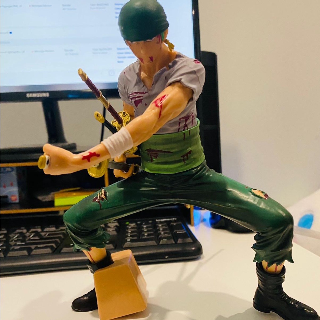 Jual Figure Roronoa Zoro One PIece Lion Stand Attack itoryu pajangan ...