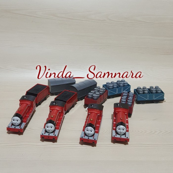 Jual Takara Tomy Plarail Kereta TS-05 Thomas & Friends James TS05 | Shopee Indonesia