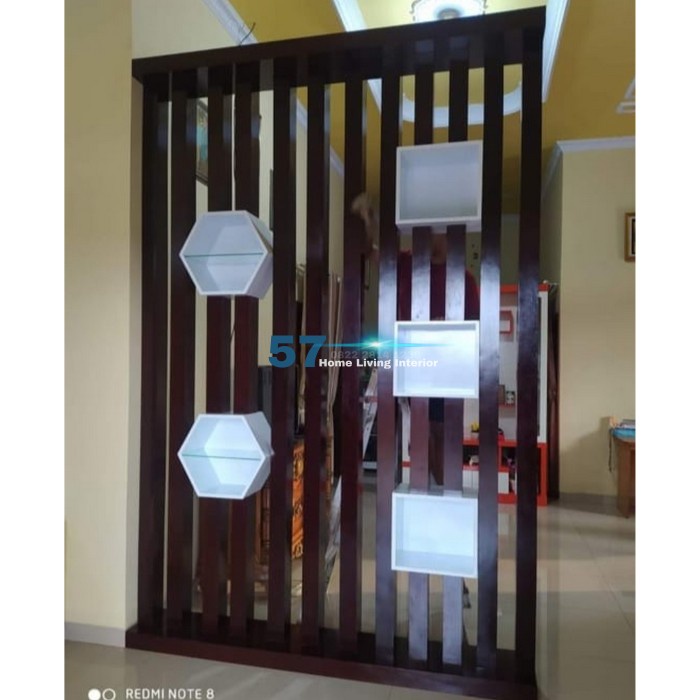 Jual Partisi Penyekat Ruangan - Lemari Penghias Ruangan Bahan Plywood ...