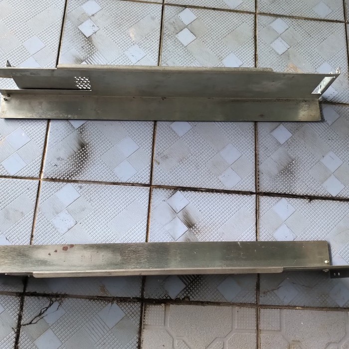 Jual rail besi siku utk rak server sebagai tatakan | Shopee Indonesia