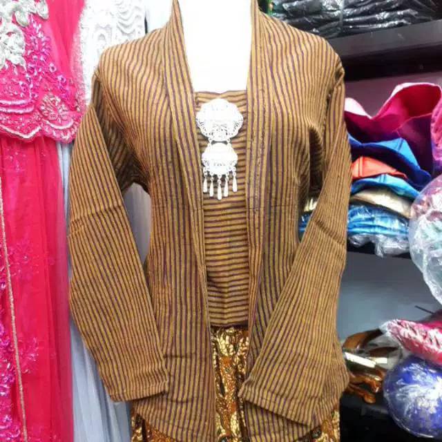 Jual Kebaya dan Sorjan kebaya lurik Lurik | Shopee Indonesia