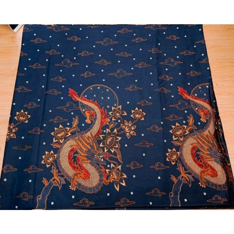 Jual Kain Batik Laweyan Solo Motif naga dasar biru ( Premium ) | Shopee ...