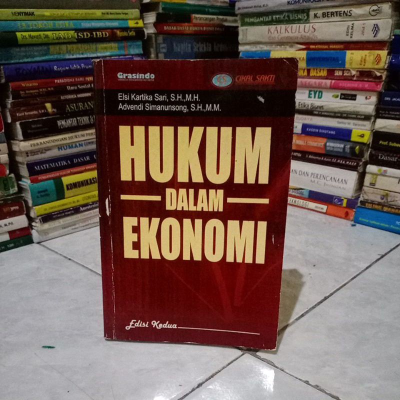 Jual Hukum dalam Ekonomi edisi 2 _ Elsi Kartika sari _ | Shopee Indonesia