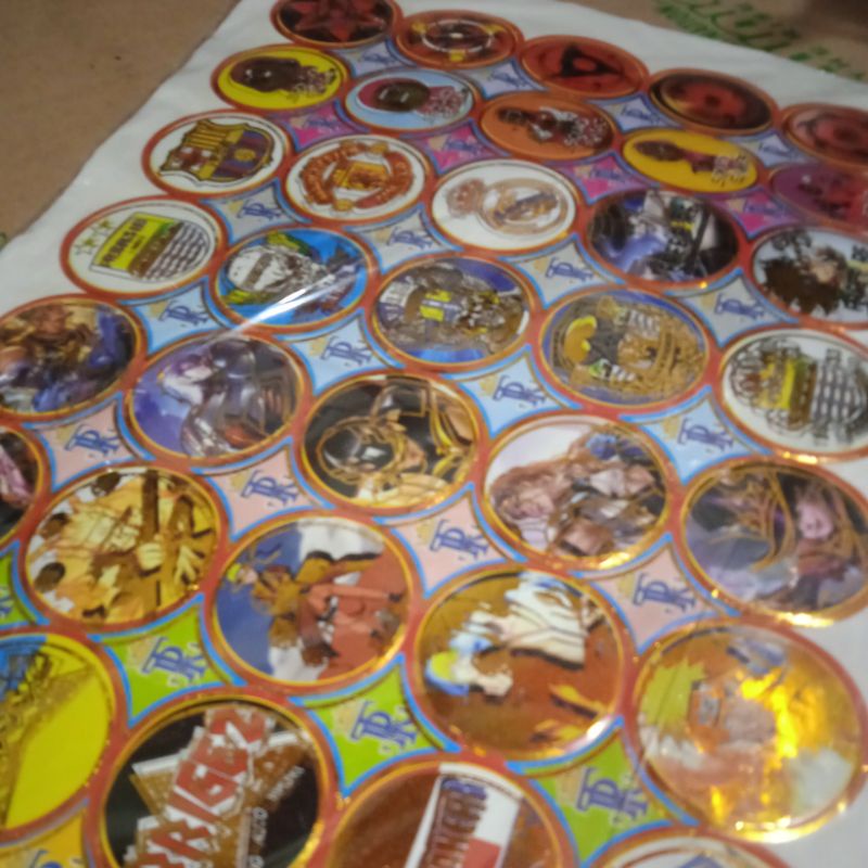 Jual [ 1 LEMBAR ] TAZOS BESI / MAINAN TAZOS / TAZOS EMAS / TAJOS PERAK ...