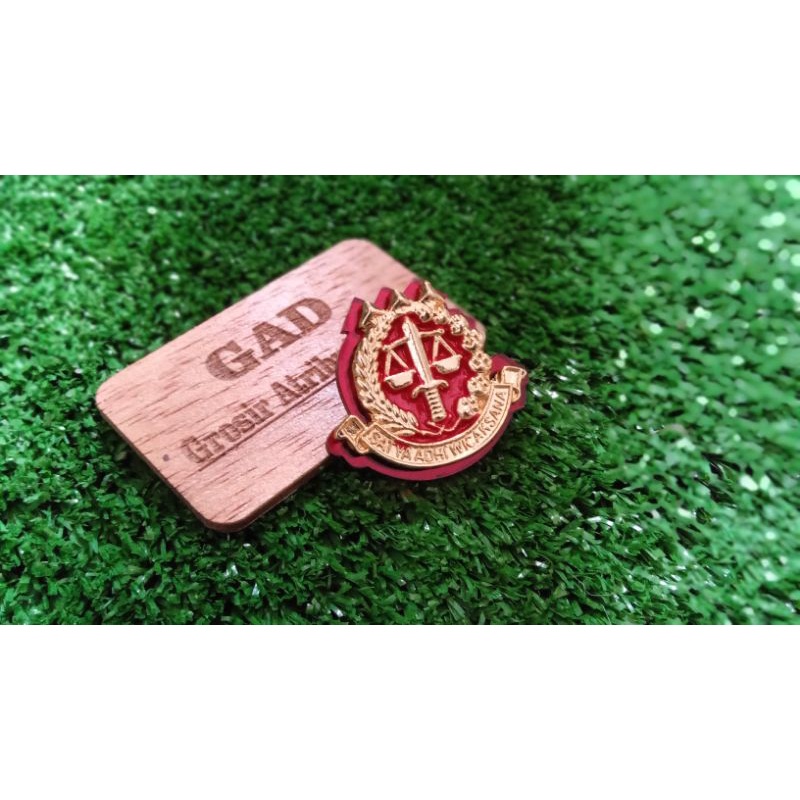 Jual Pin/Lencana JAKSA/KEJAKSAAN Safari Merah Exclusive | Shopee Indonesia