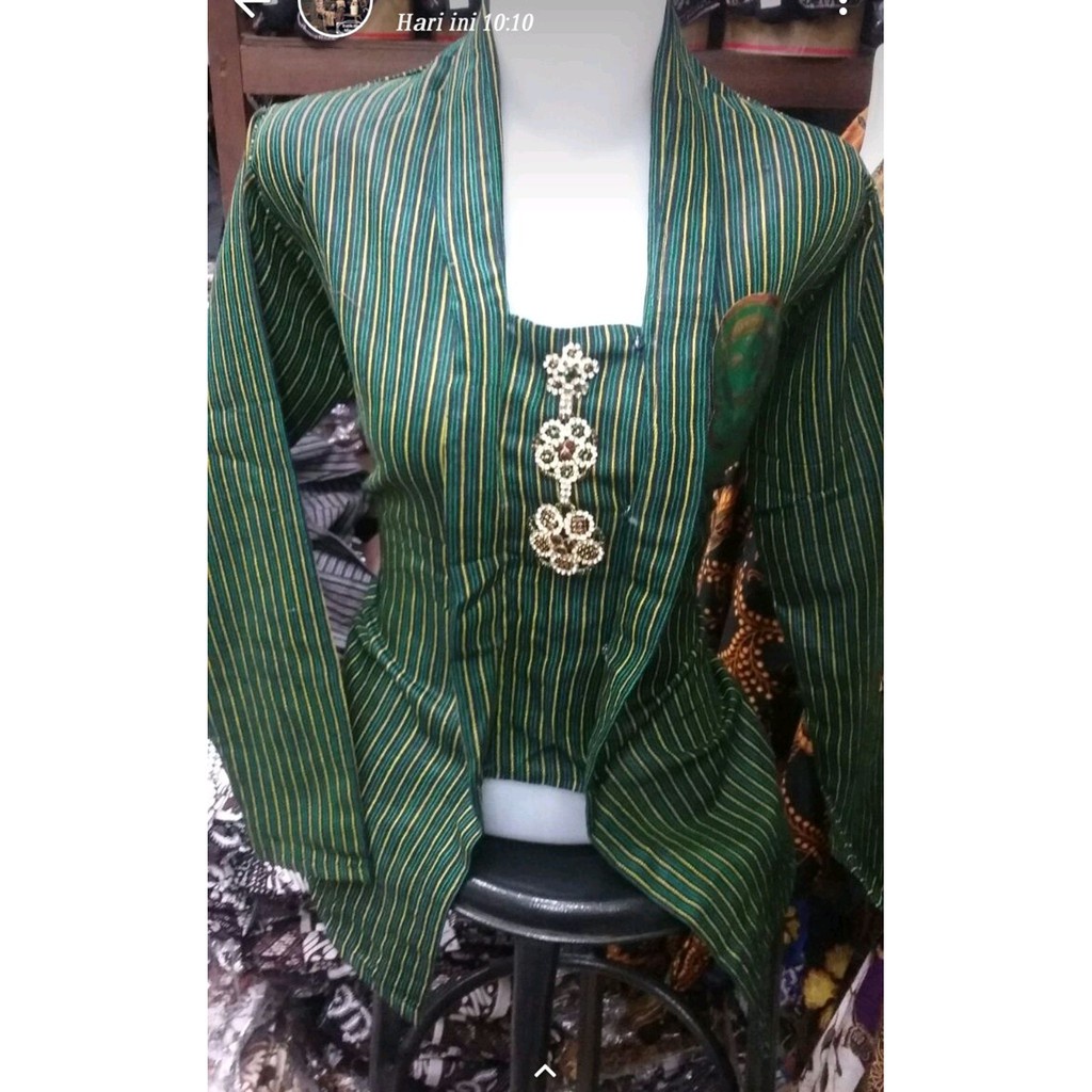 Jual Kebaya dan Sorjan kebaya lurik wanita kutubaru tenun alusan kebaya lurik cewek modern warna ...