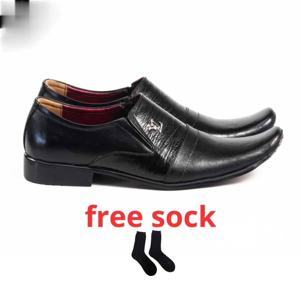Jual Sepatu Pantofel Pria Bahan Kulit Sapi Asli Nyaman Dan Ringan Saat ...