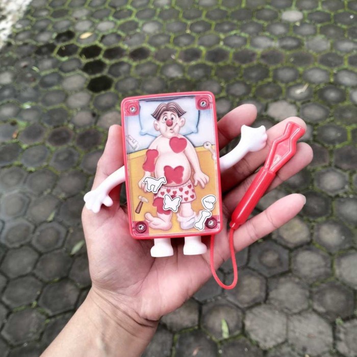 Jual Mainan Happy Meal Hasbro Operation - Mc Donald's Food Toys ...