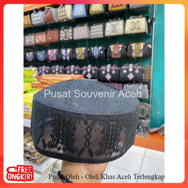 Jual peci/kupiah rajut motif pintu aceh | songkok khas aceh | Shopee ...
