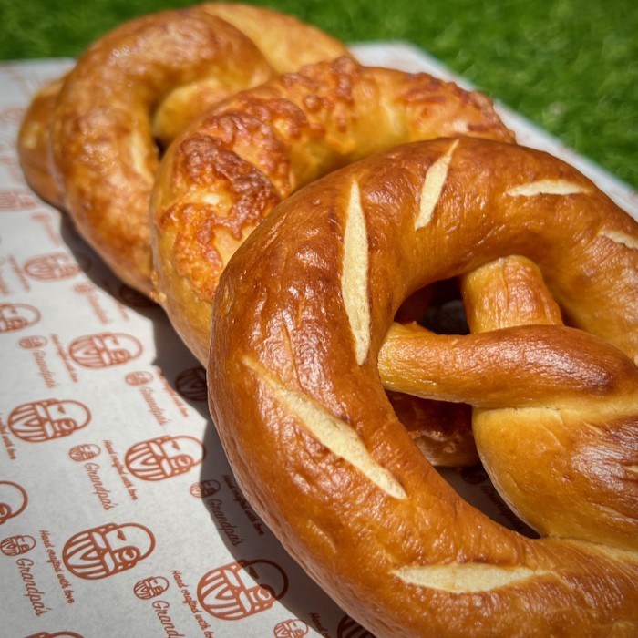 Jual Pretzel box isi 4pcs | Shopee Indonesia