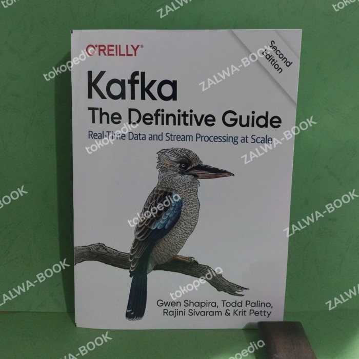 Jual Buku Kafka The Definitive Guide | Shopee Indonesia