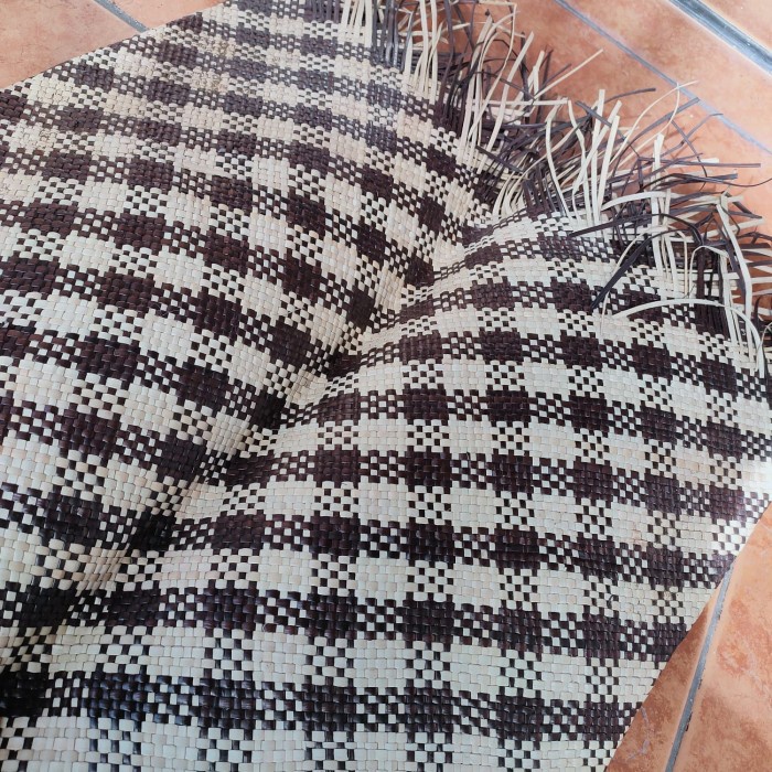 Jual Material Pandan Lembaran / tikar pandan | Shopee Indonesia