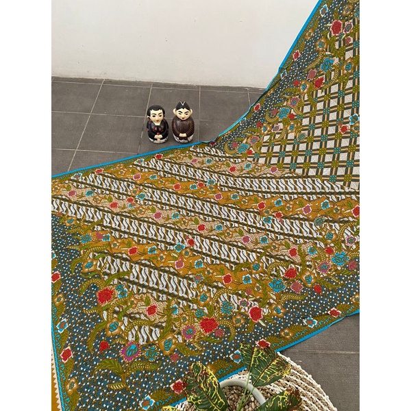 Jual Kain Batik SOLO seling kembang gedek ( Modern Premium ) | Shopee ...