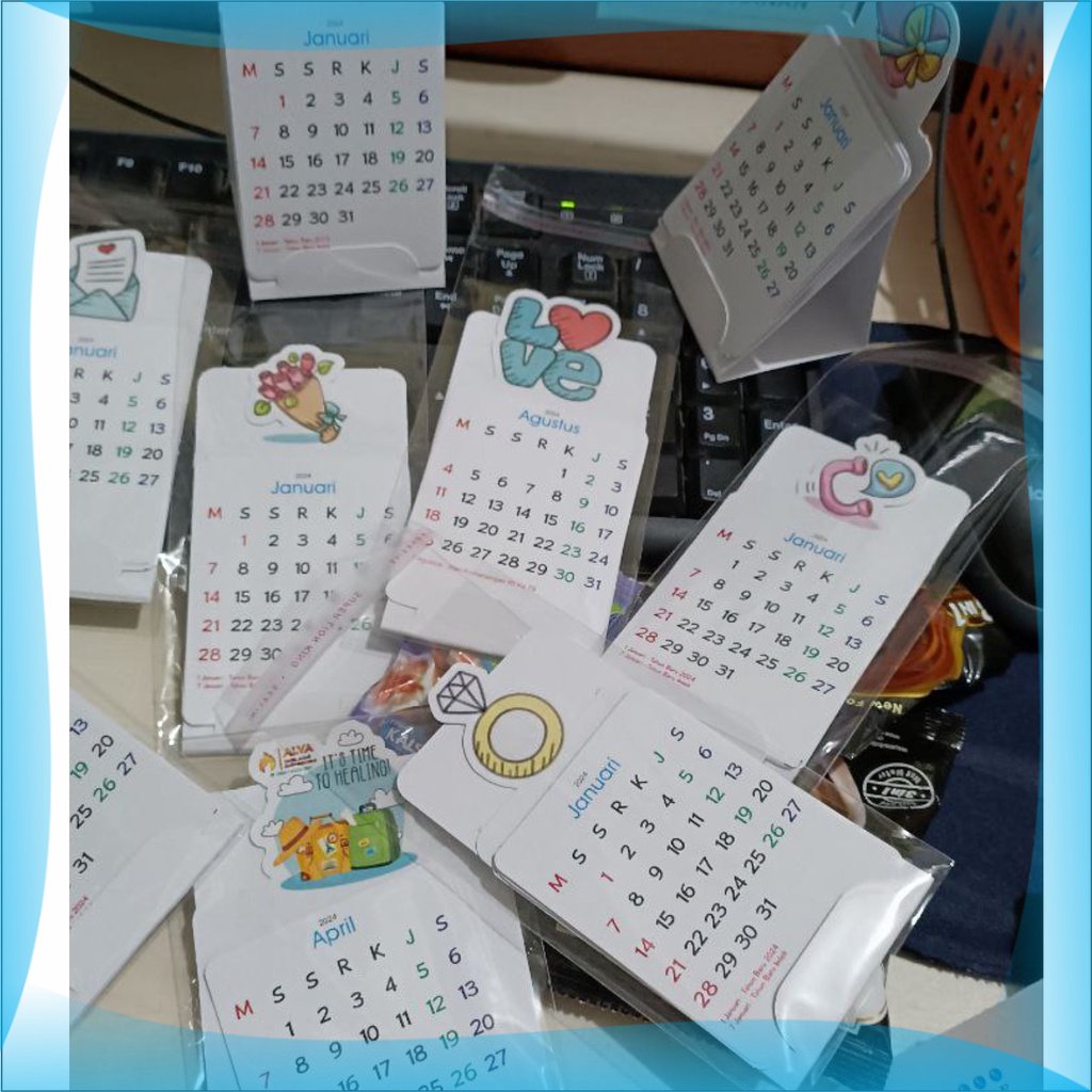 Jual BIGBAG KALENDER MEJA MINI Souvenir (Free CUSTOM) | Shopee Indonesia