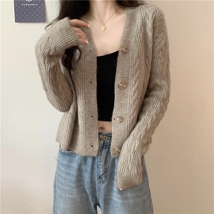 Jual chatta - HEEJA CARDI | Shopee Indonesia