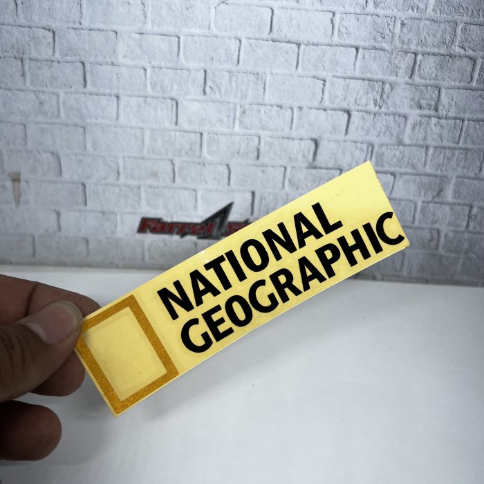 Jual Sticker National Geographic 12 cm - Hitam | Shopee Indonesia
