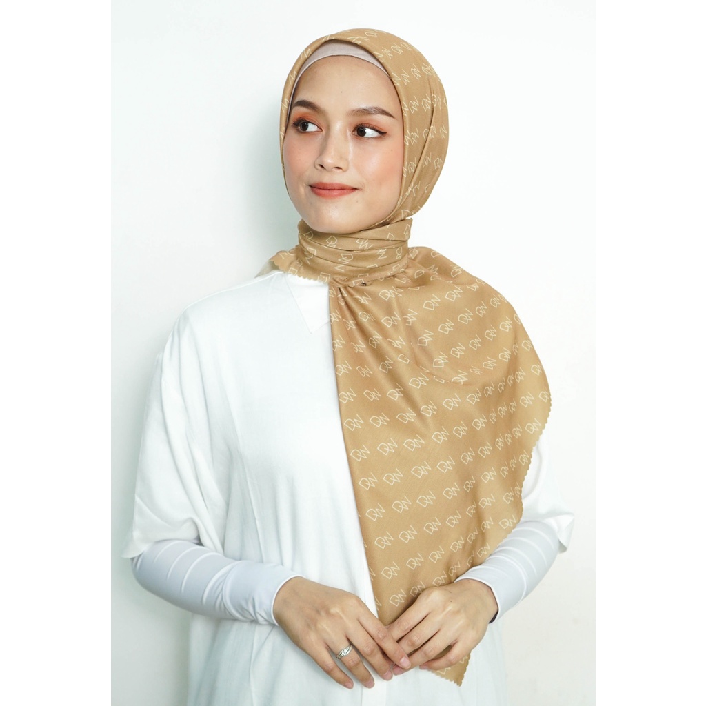 Jual WK051 Kerudung Segi Empat Cappucino Motif Premium Anti Mleyot Anti ...