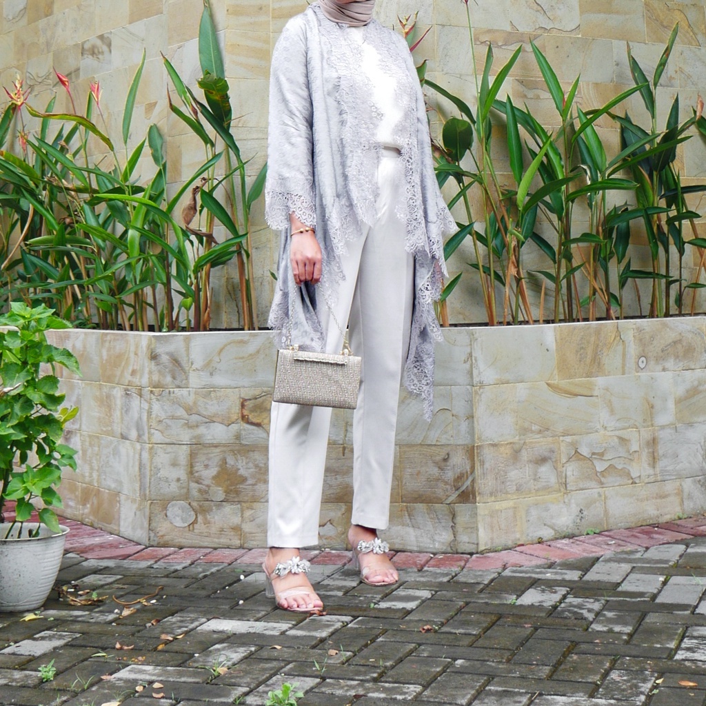 Jual KIRANA Outer Lace / Kebaya Renda - Viscose Semi Sutera (HANYA ...