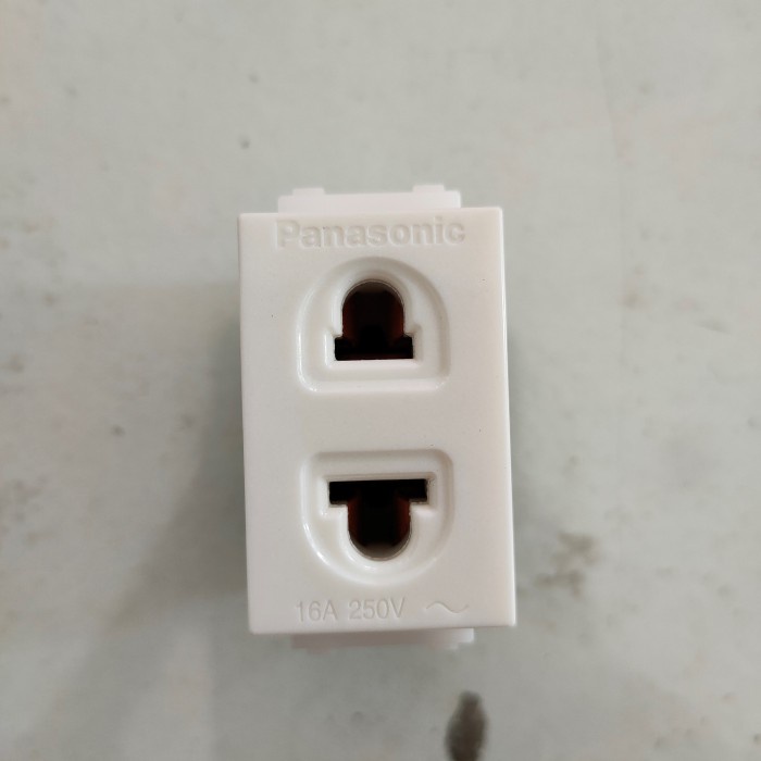 Jual OUTLET MATA STOP KONTAK UNIVERSAL WIDE SERIES WEJ10919 PANASONIC ...