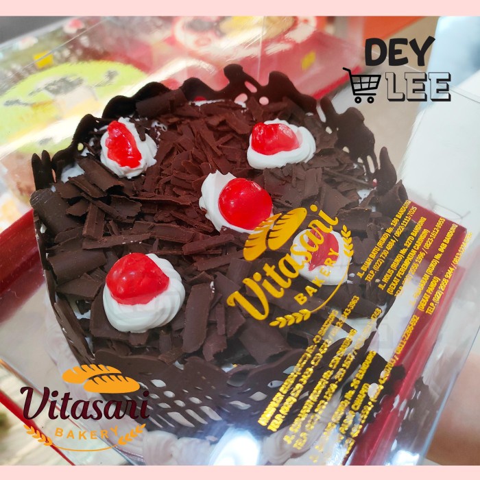 Jual VITASARI Black Forest Birthday Cake Kue Ulang Tahun ALL VARIANT ...