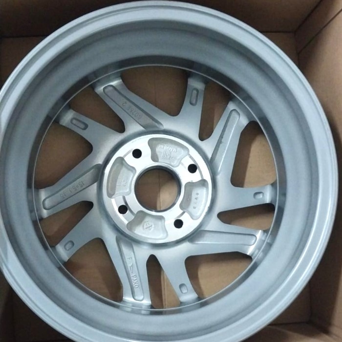 Jual Velg Velek Avanza Veloz 2019 Toyota | Shopee Indonesia