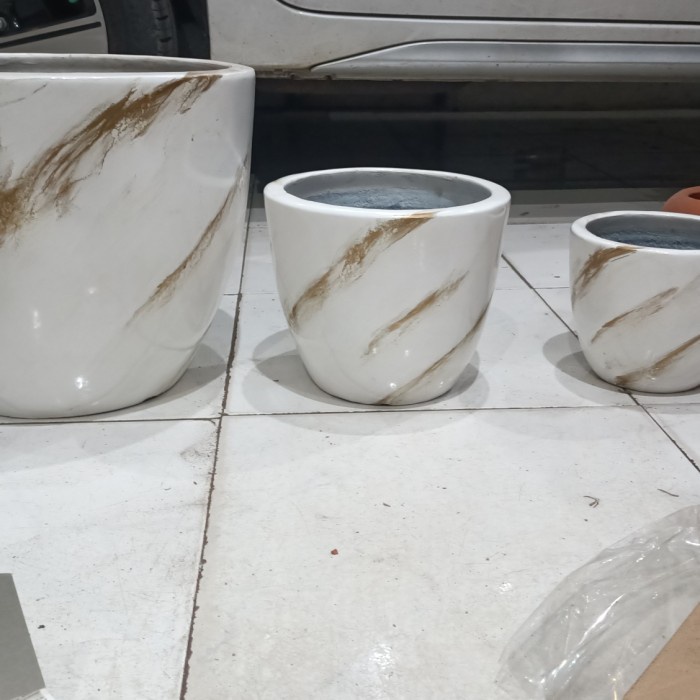 Jual pot gerabah cat duco serat emas,pot tanah liat marmer,vas bunga ...