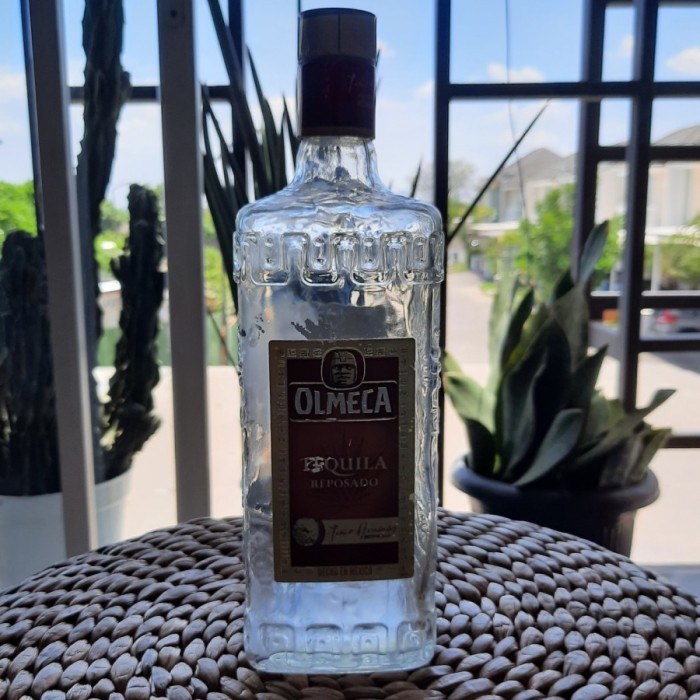 Jual BOTOL MINUMAN OMECA TEQUILA UNTUK PAJANGAN KOLEKSI BAR | Shopee ...