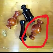 Jual JUAL PION KAYU JATI MODEL BULAT LONJONG MOTIF WARNA COKLAT MERAH ...