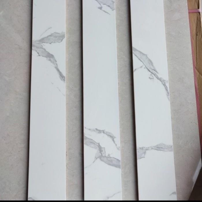 Jual List Plint dinding 10x40 putih carara glosy granit dinding lantai ...