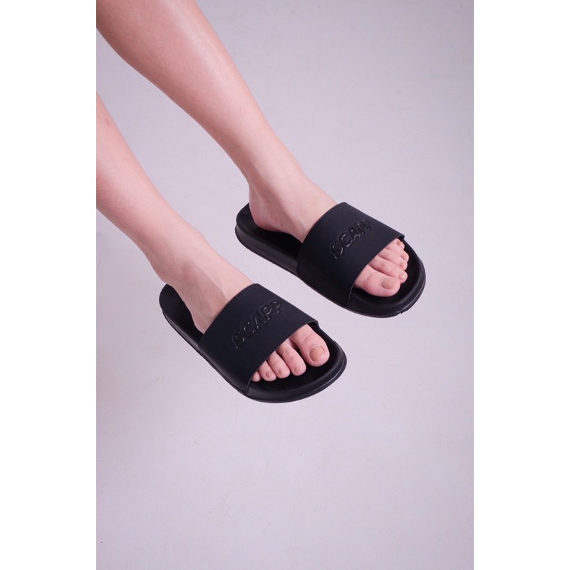 Jual SLIDES BY SCAPP SMALL LOGO | Shopee Indonesia