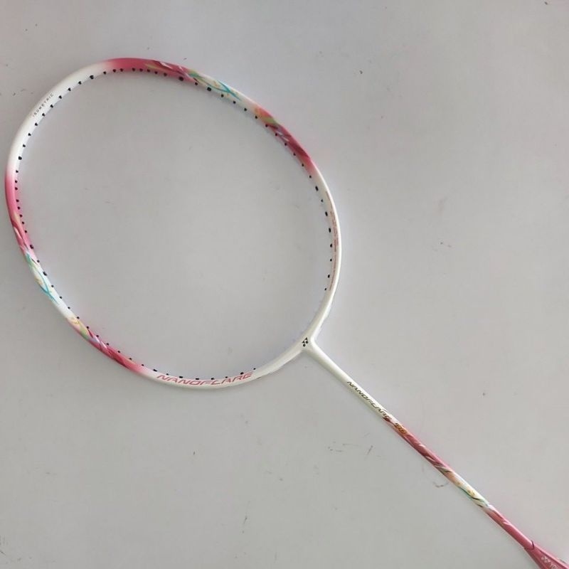 Jual RAKET BADMINTON YONEX NANOFLARE 70 PINK ORIGINAL | Shopee Indonesia