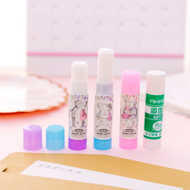 Jual 10pcs STKK 50006 Lem Glue Stick - Lem Kertas Stick - Lem Putar ...