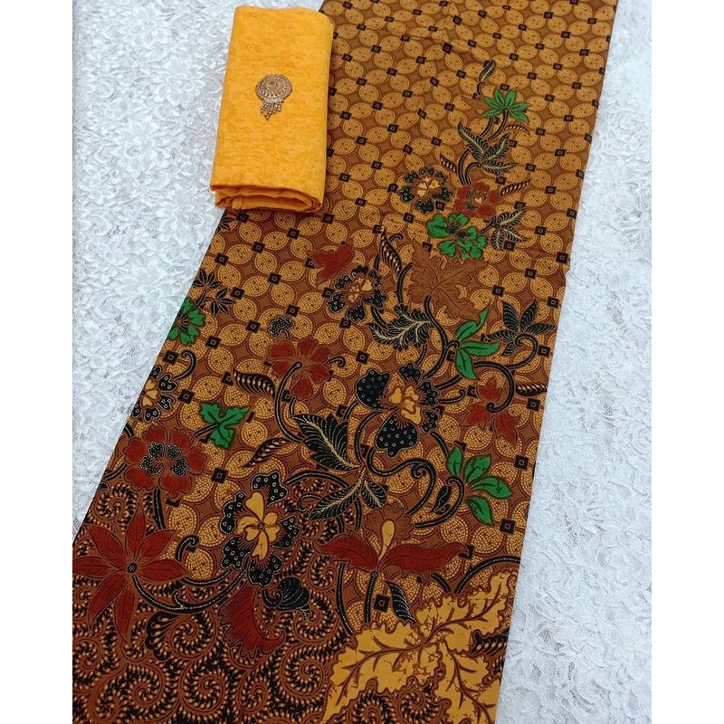 Jual Kain Batik Laweyan Solo motif gunungan kembang kawung colet ...