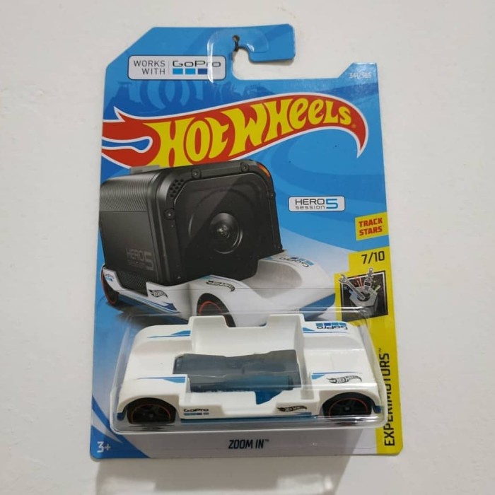 Jual Hot Wheels Zoom In Go Pro White Base Besi L30 | Shopee Indonesia