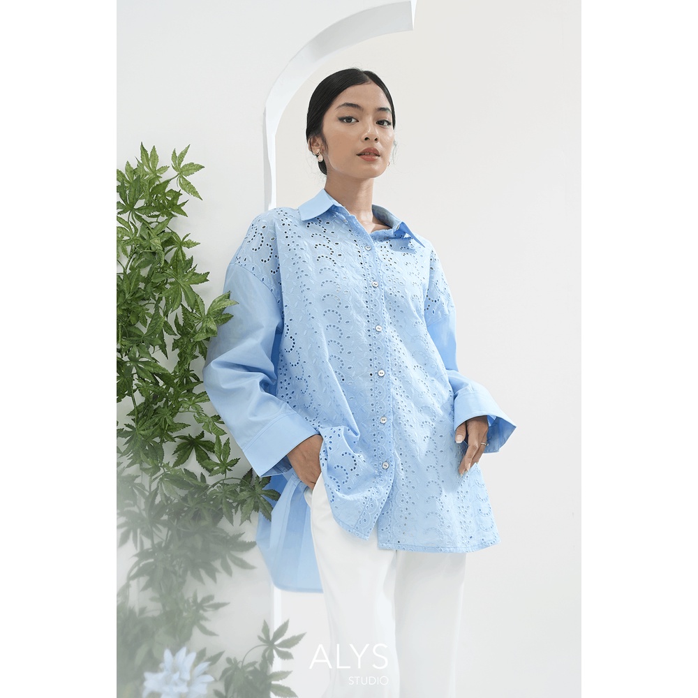 Jual Alys Studio Kemeja Embroidered Blue Lengan Panjang (Kemeja Wanita) | Shopee Indonesia