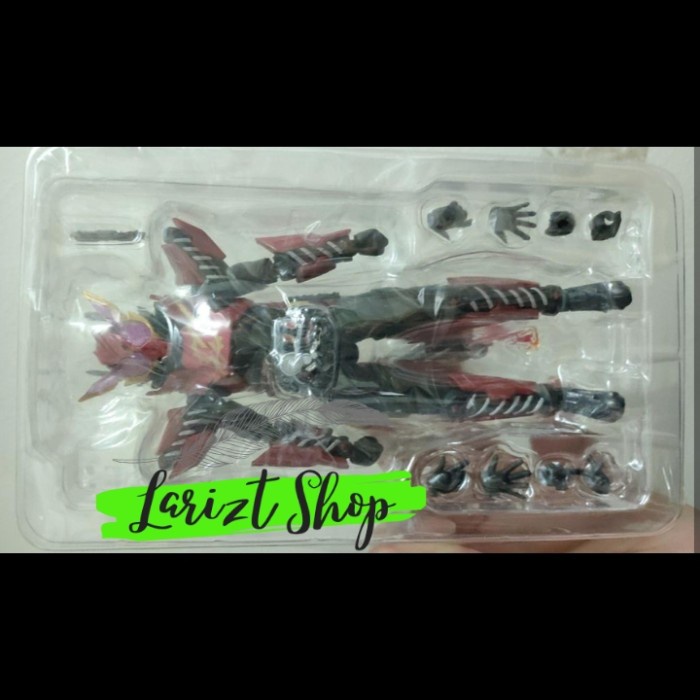 Jual SHF Figuarts Kamen Rider Build Rabbit Rabbit Form Figure | Shopee ...