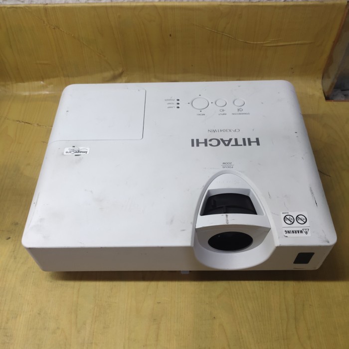 Jual Proyektor Hitachi CP-X3041WN 3LCD Projector 3200 Lumens | Shopee ...