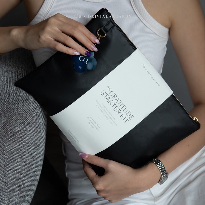 Jual BISA COD -[Cle x Olivia Lazuardy] Gratitude Starter Kit | Agenda ...