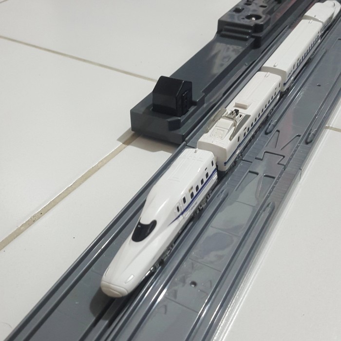 Jual Takara Tomy Plarail Advance Kereta Mini Shinkansen N700 | Shopee ...