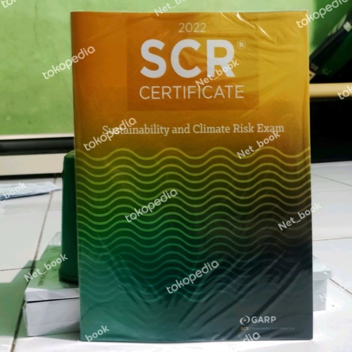 Jual Buku SCR 2022 Sustainibility and Climate Risk Book | Shopee Indonesia