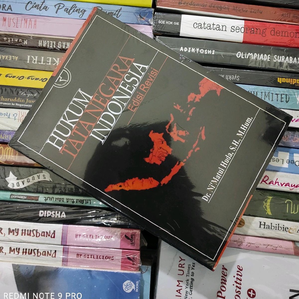 Jual Hukum tata negara by dr ni'matul huda | Shopee Indonesia