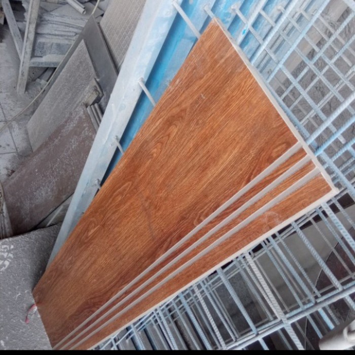 Jual keramik motif kayu keramik/granit tangga/dinding 30x120 Stepnosing ...