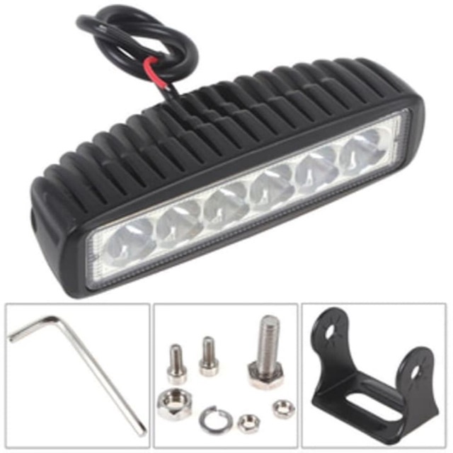 Jual Lampu tembak LED Bar CREE sorot kabut 6 mata titik worklight Offroad | Shopee Indonesia