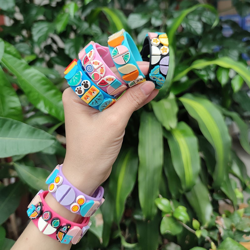 Jual GELANG KARET DOTS BRACELET BRICKS BLOK BRACELET MAINAN LEGO MAINAN ...