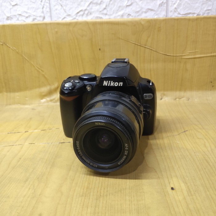 Jual Kamera Nikon D40x + LENSA NIKON AF-S 18-55 F/3.5-5.6G ED II | Shopee Indonesia