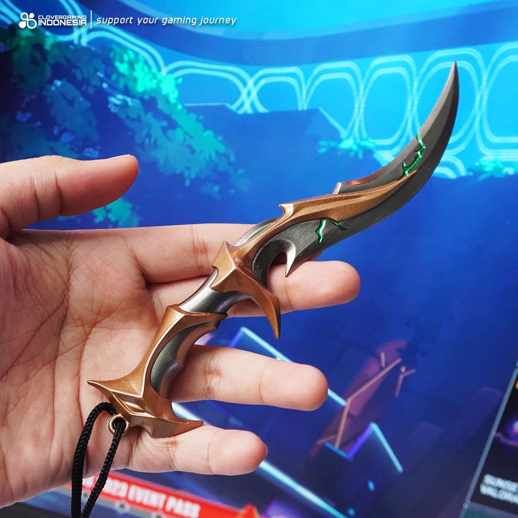Jual Valorant Knife Miniatur Karambit Champion Prime Axe Forsaken ...