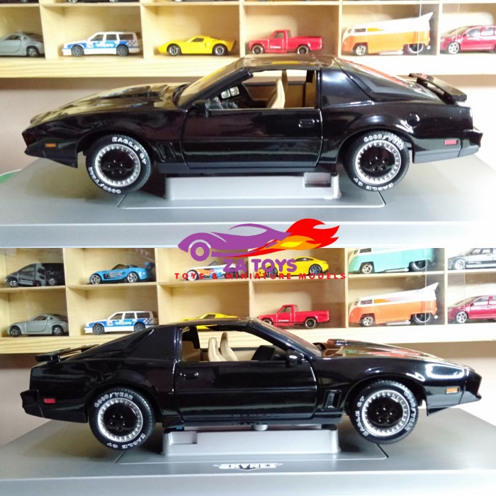Jual Diecast Knight Rider KITT by SkyNet Universal Studios Skala 1:18 ...