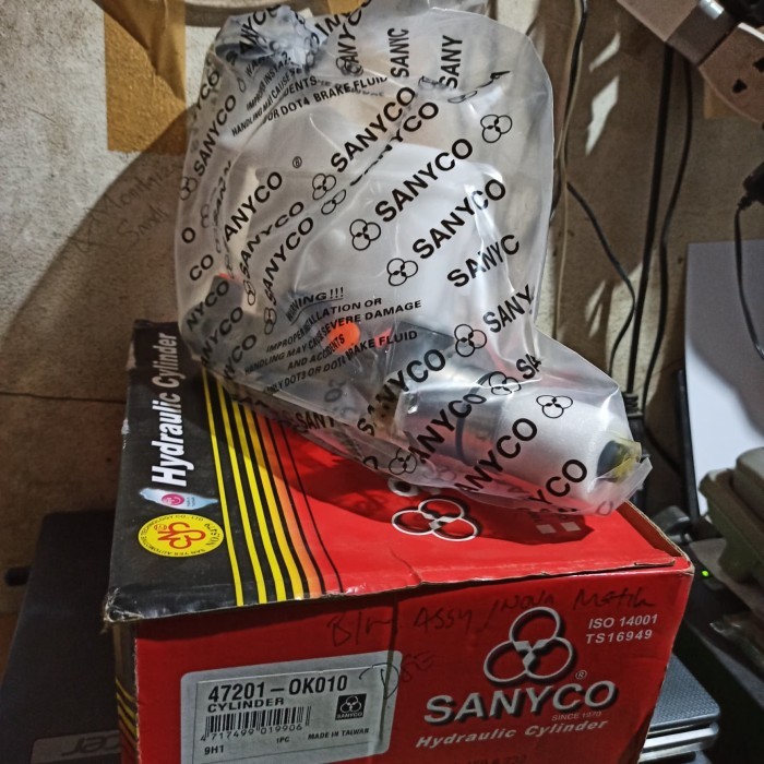 Jual JUAL Hydraulic Cylinder Brake Master Rem Atas BM Assy Toyota Inova ...